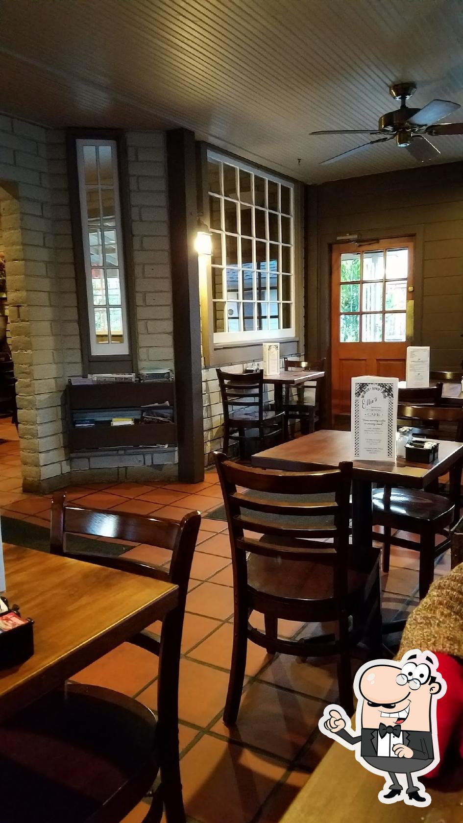 Ellie's Mutt Hut, Ukiah - Restaurant menu, prices and reviews