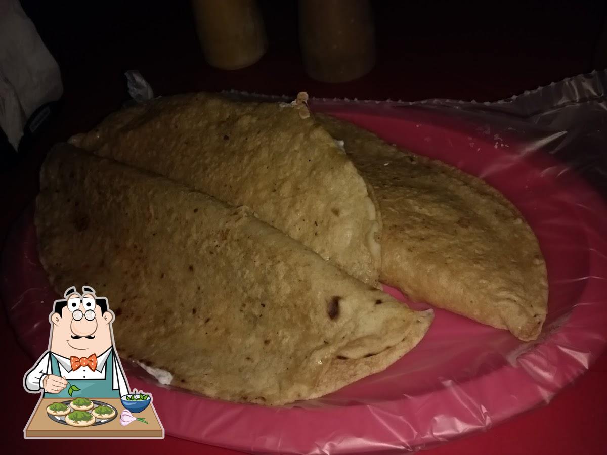Las Quekas restaurant, Playa del Carmen, 15 Avenida Nte S/N ...