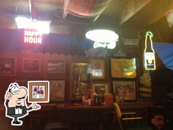 Gatorz Bar and Grill, Port Charlotte - Restaurant menu, prices and reviews
