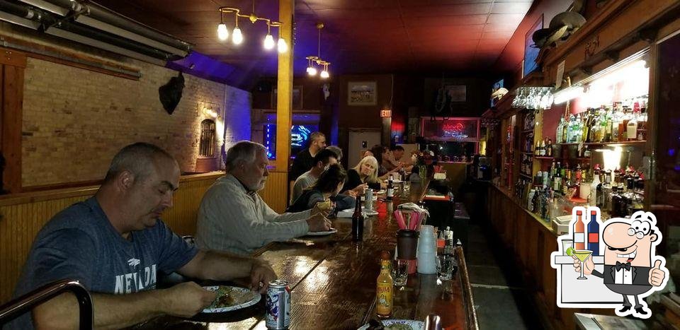 Cranny's Kupfer Club Tavern and Casino in Dillon - Restaurant reviews