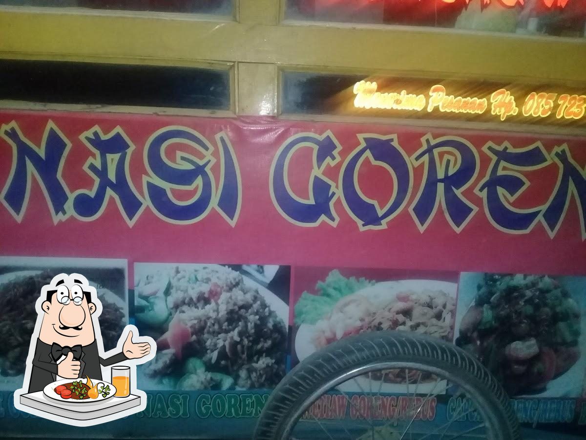nasi goreng mas Roni asli tegal restaurant, Arjawinangun - Restaurant ...