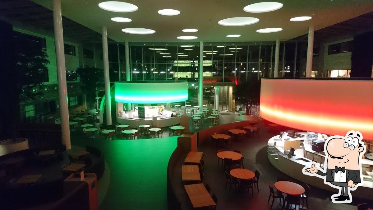 ASML Plaza, Veldhoven - Restaurant reviews