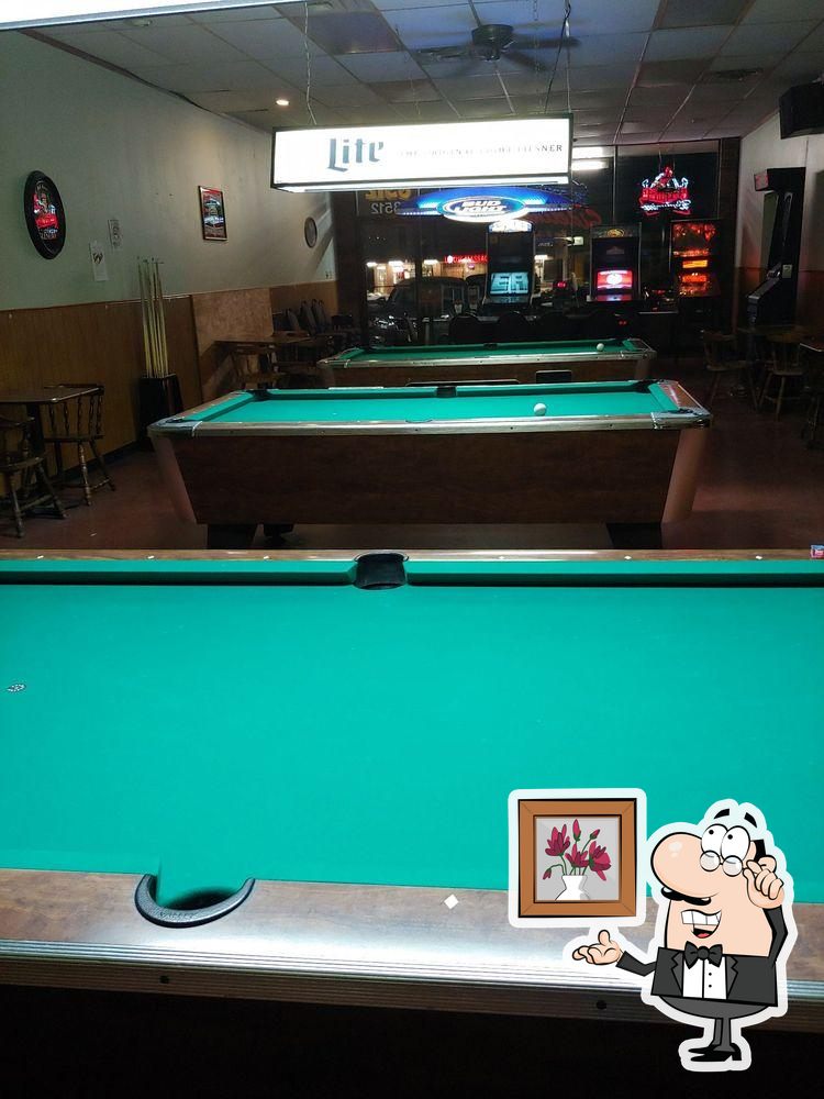 Sideline in Maplewood - Restaurant reviews