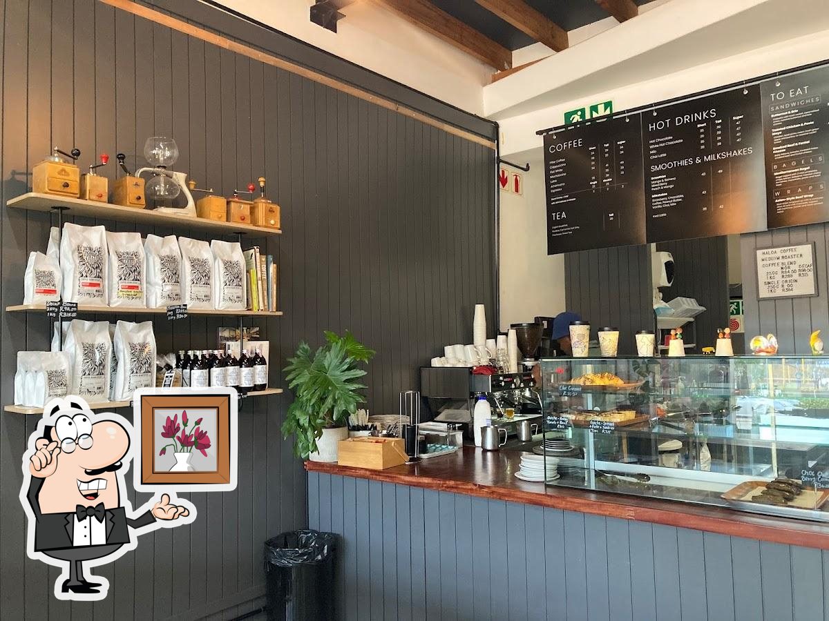 Haloa Coffee Groenkloof, Pretoria - Restaurant menu, prices and reviews