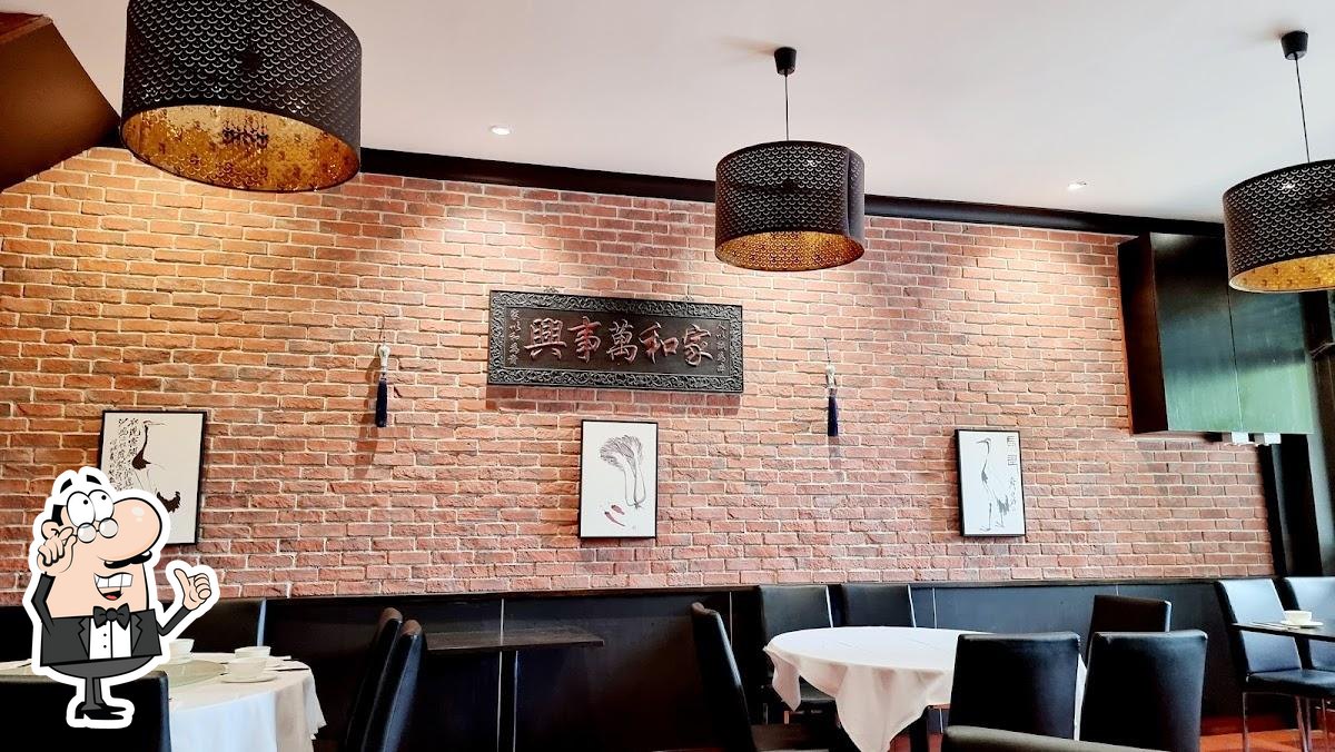 Mr Fat Duck Peking Restaurant 京味軒 in Chatswood - Restaurant menu and ...