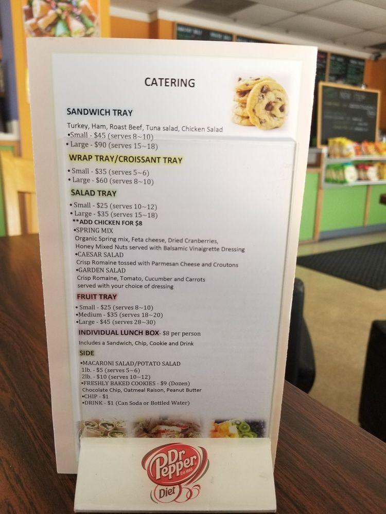 Menu at Pumper Pickle restaurant, Santa Ana