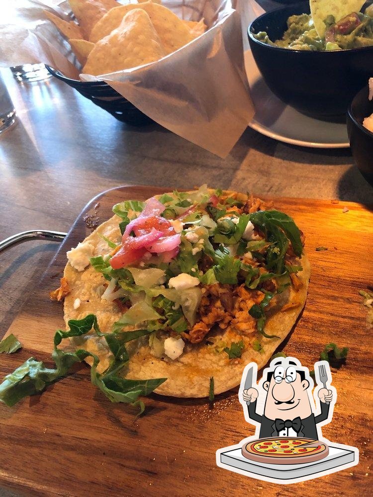 Madre's Mexican Kitchen in Tulsa - Restaurant menu and reviews
