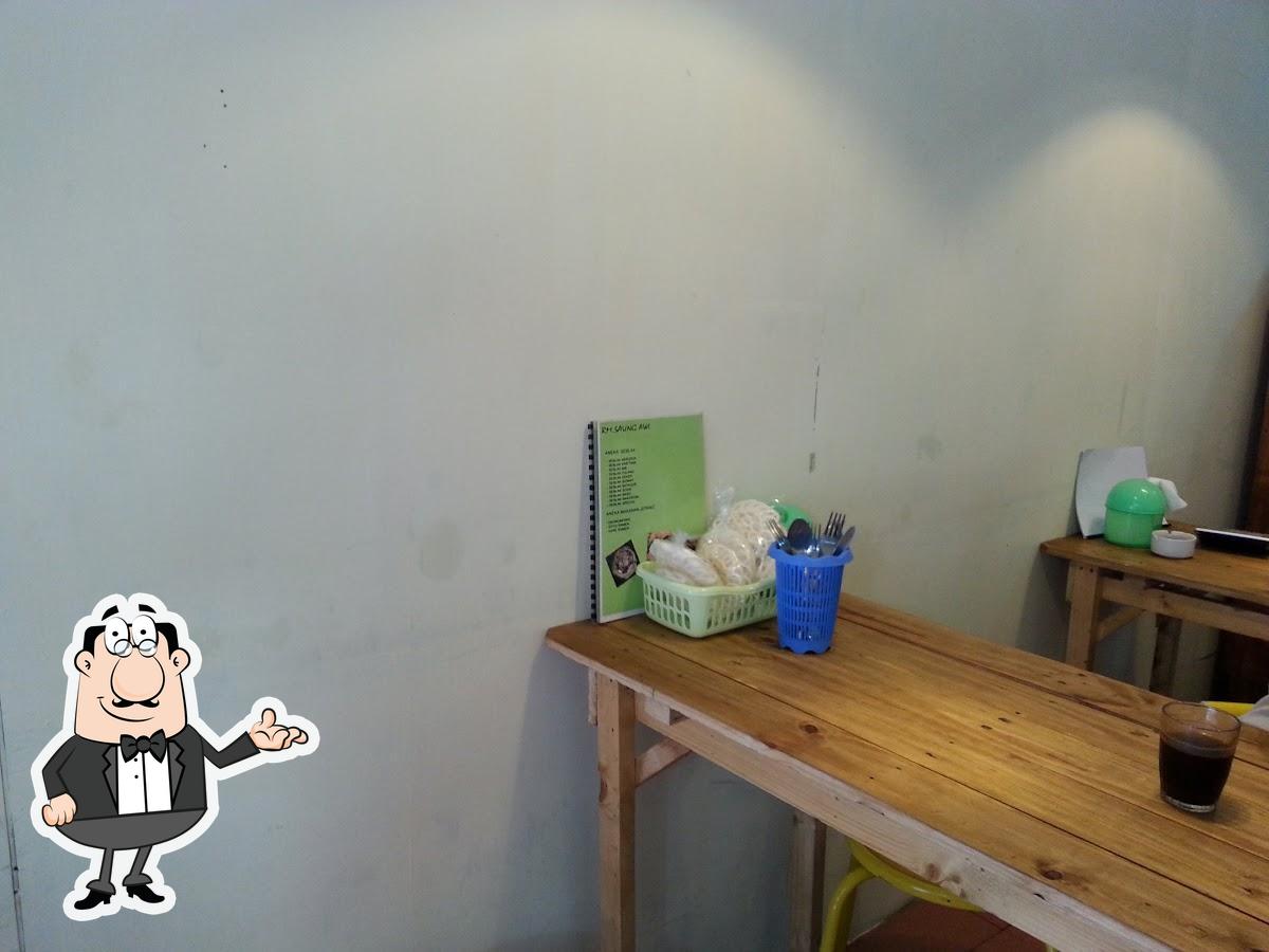 Warung Nasi Saung Awi restaurant, Bandung - Restaurant reviews