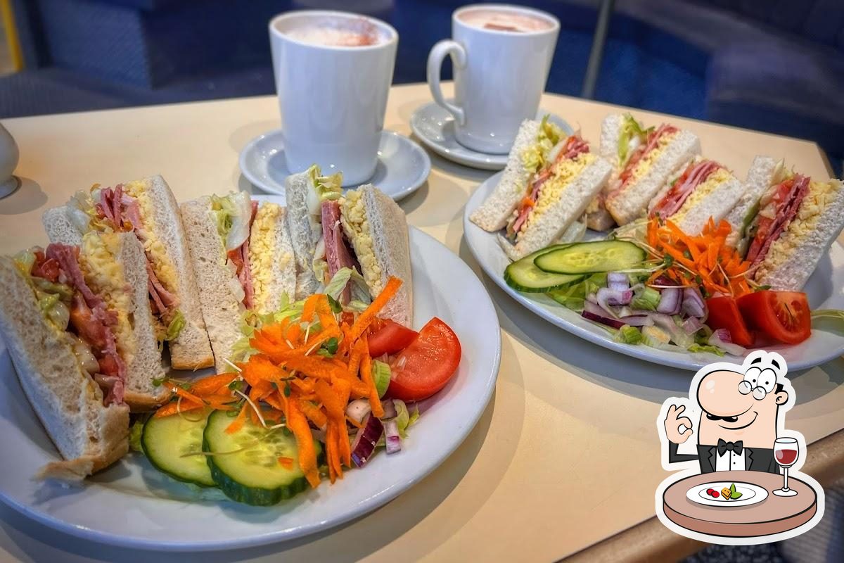 Crusty Cob, 21 Rolle St in Exmouth - Restaurant reviews