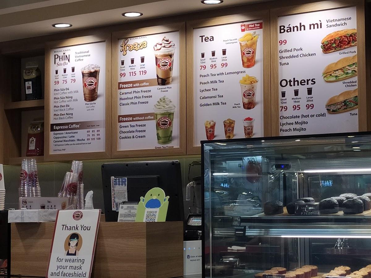 Menu at Highlands Coffee Robinson's Place Manila, Manila
