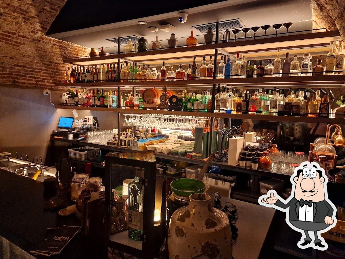 Restaurante Caluana, Madrid - Carta del restaurante y opiniones