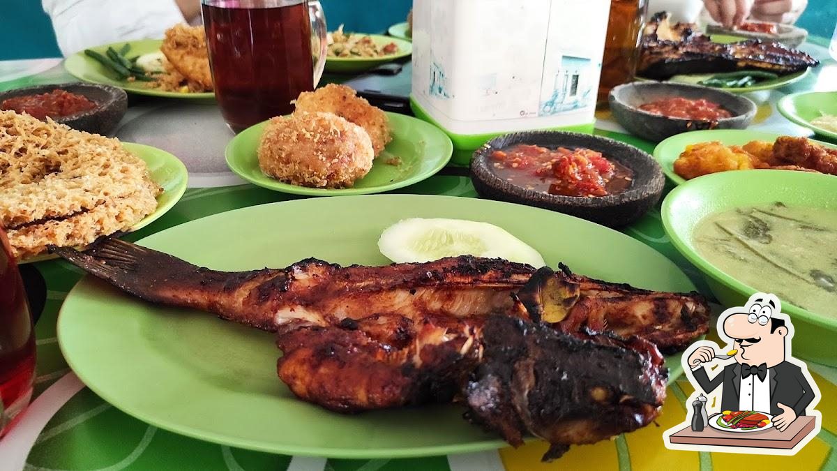 Rumah Makan Pondok Garuda restaurant, Banjarbaru, HR5Q+CP2 - Restaurant ...