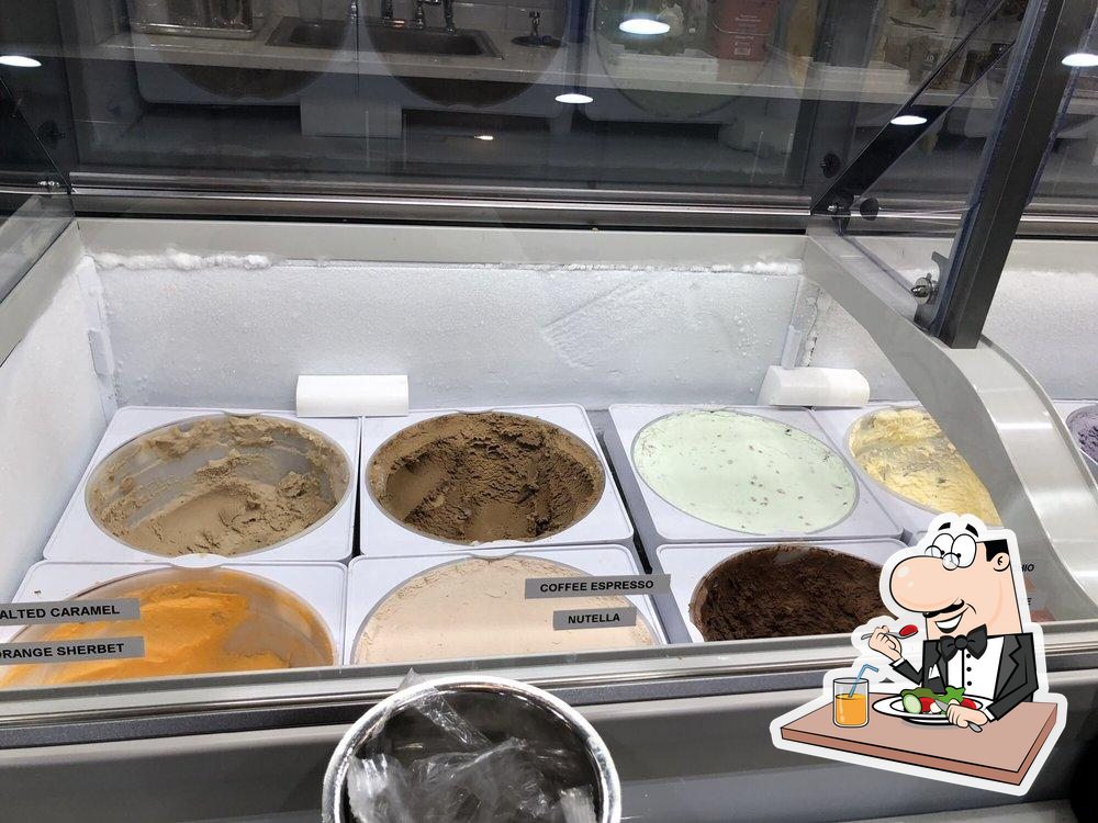 Polar Playground, 16891 Beach Blvd in Huntington Beach - Restaurant reviews