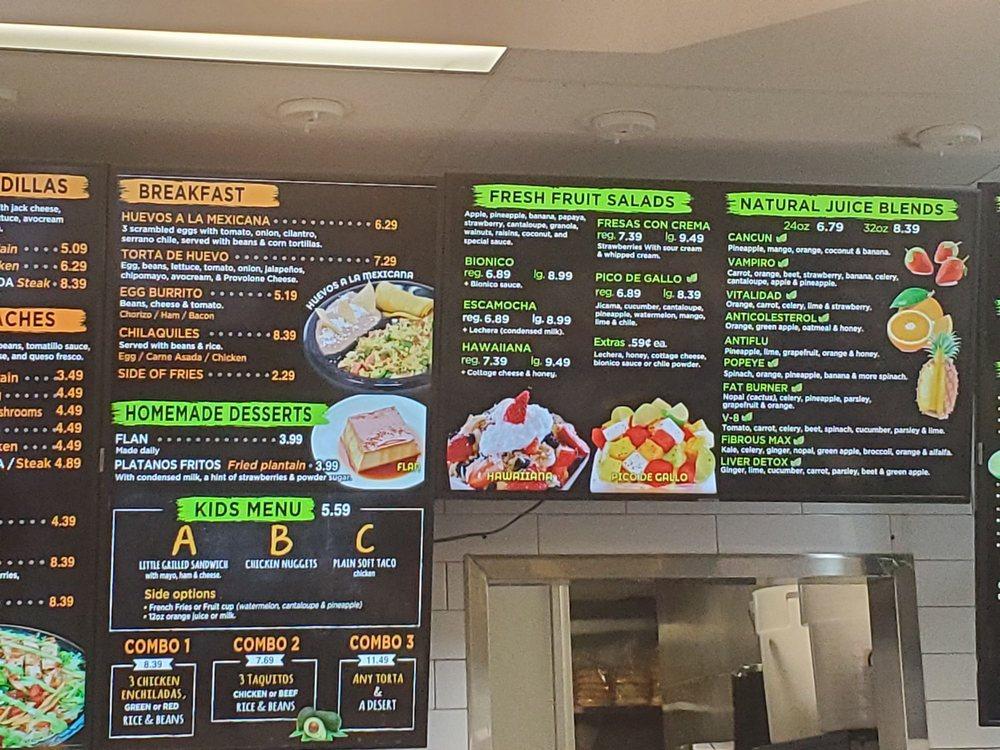 Carta del pub y bar Cancun Juice Fresh Mex Grill, Santa Ana, W 1st St #D4