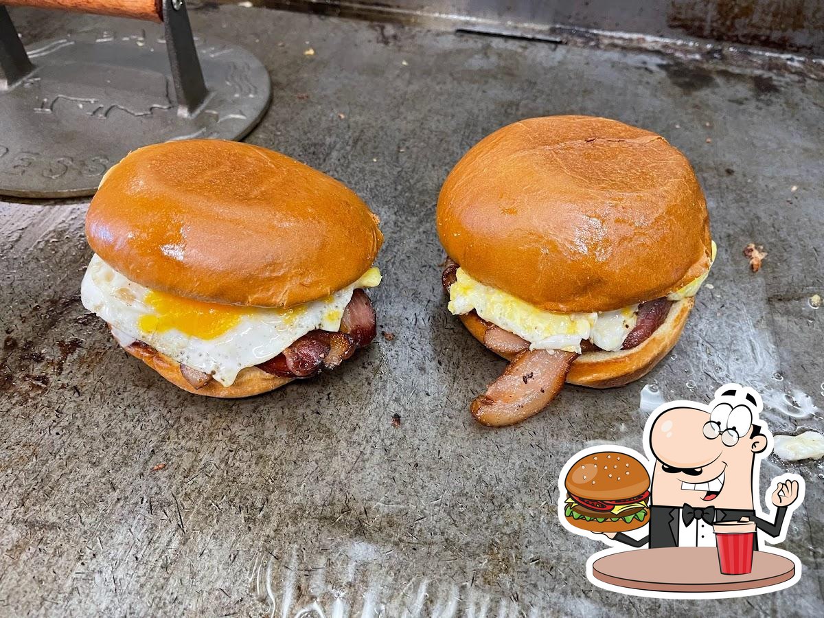 Barnyard Betsy Cheesesteaks and Hoagies in Creswell - Restaurant reviews
