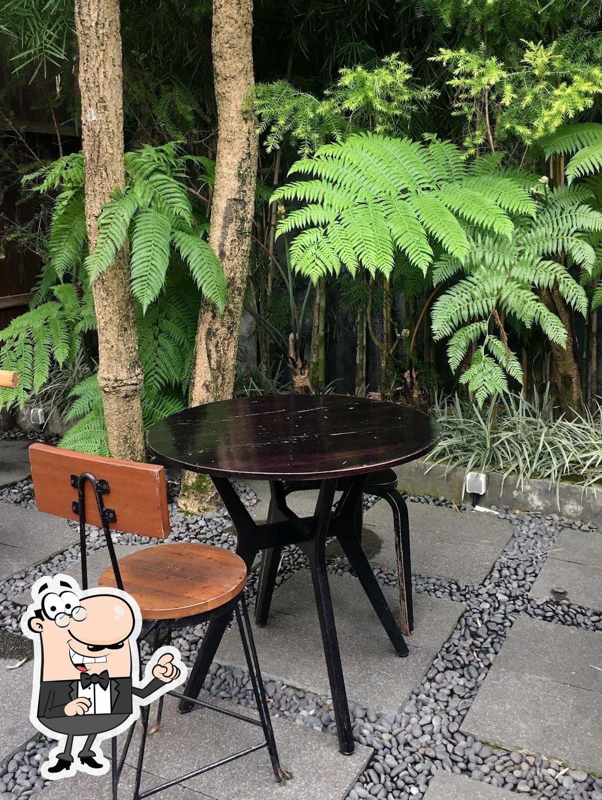 KinoKimi Backyard cafe, Bandung - Restaurant reviews