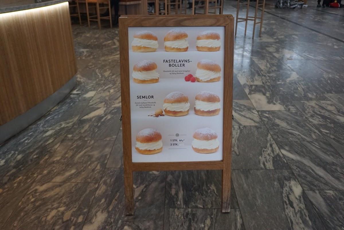 Menu at W.B. Samson cafe, Gardermoen, Edvard Munchs veg