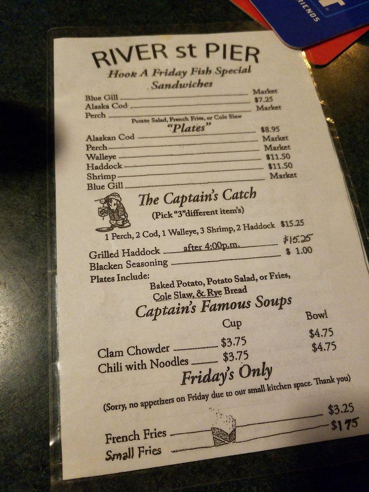 Menu at River Street Pier pub & bar, Green Bay