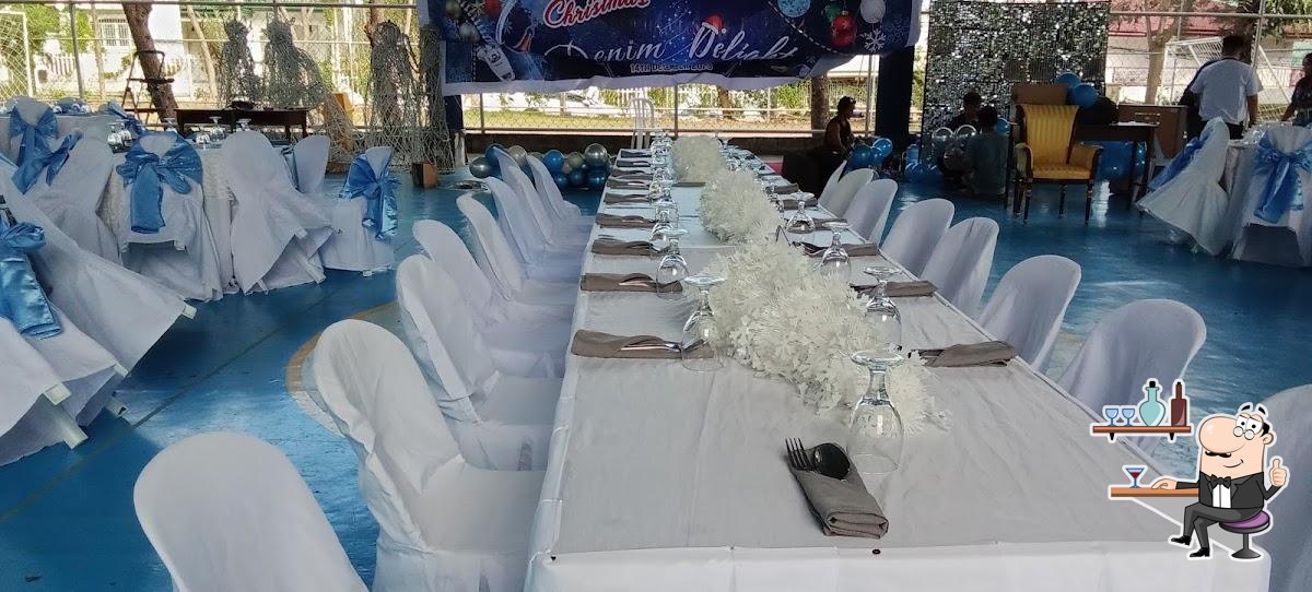 Alabang 400 Village Club House, Muntinlupa - Restaurant menu, prices ...
