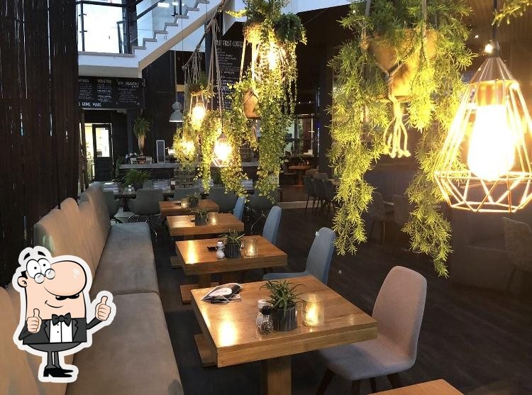 Bond Lunch Café, Eindhoven - Restaurant reviews