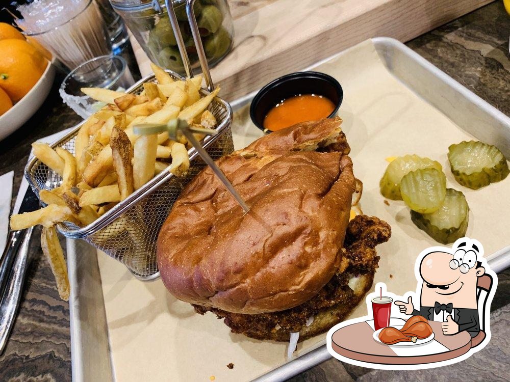 Mountain Pass Sports Bar in Aurora - Restaurant menu and reviews