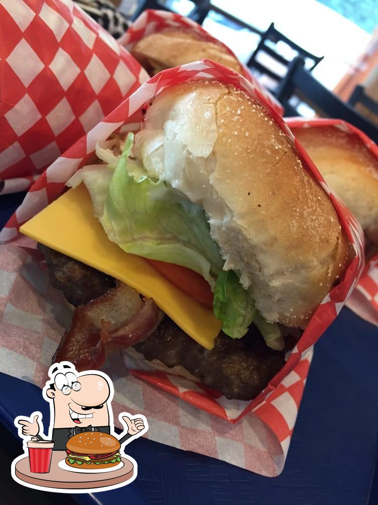 Harrison Hamburgers in Harrison Hot Springs - Restaurant menu and reviews