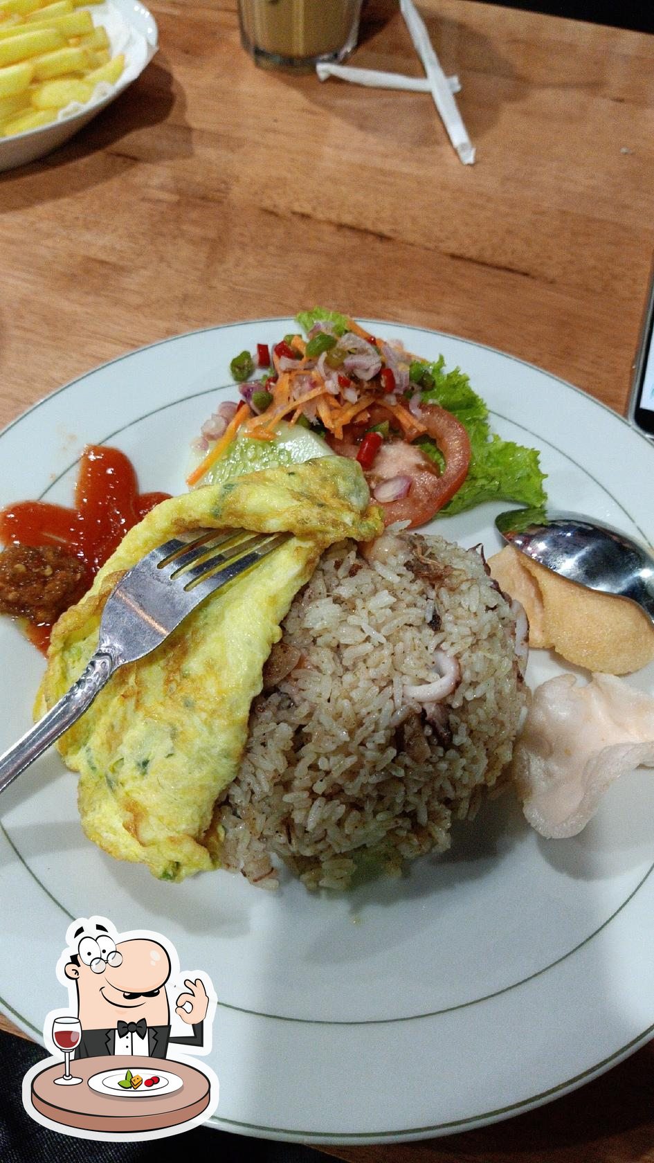 De'Nasti Cafe & Coffee Shop, Medan Estate - Restaurant reviews