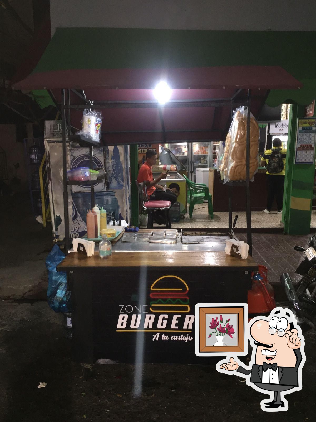 Zone Burger restaurant, Santo Domingo, C. Francisco Prats Ramírez 202