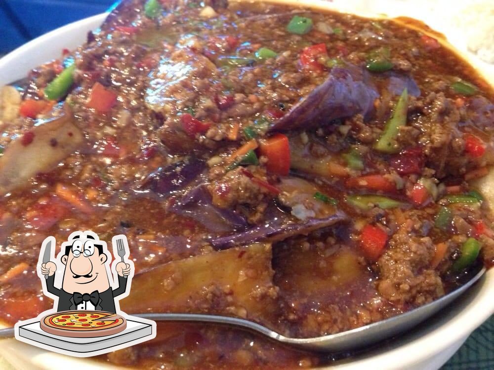 Chow Bar in Bloomington - Restaurant menu and reviews