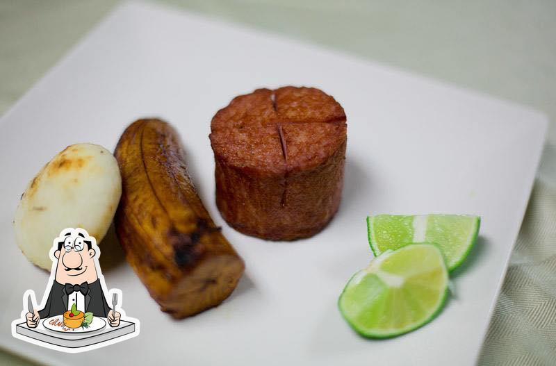 Caprichos Antioquenos Bakery in Pawtucket - Restaurant menu and reviews