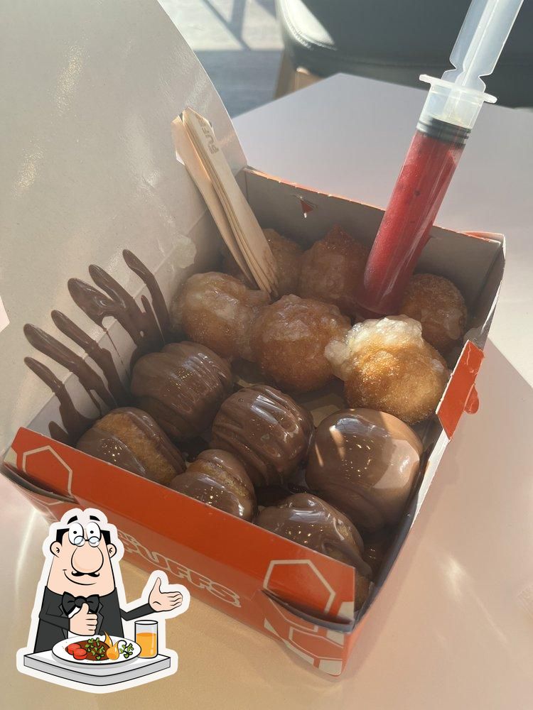 Mr. Puffs, 700 Matheson Blvd W #2 in Mississauga - Restaurant menu and ...