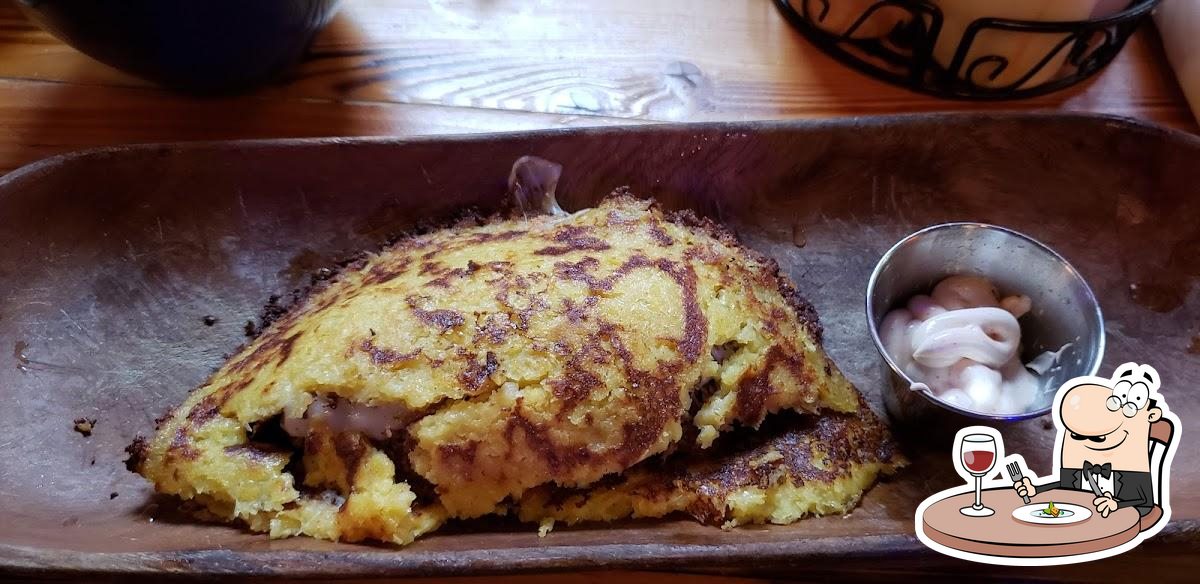 Barroco, 12906 Madison Ave in Lakewood - Restaurant menu and reviews