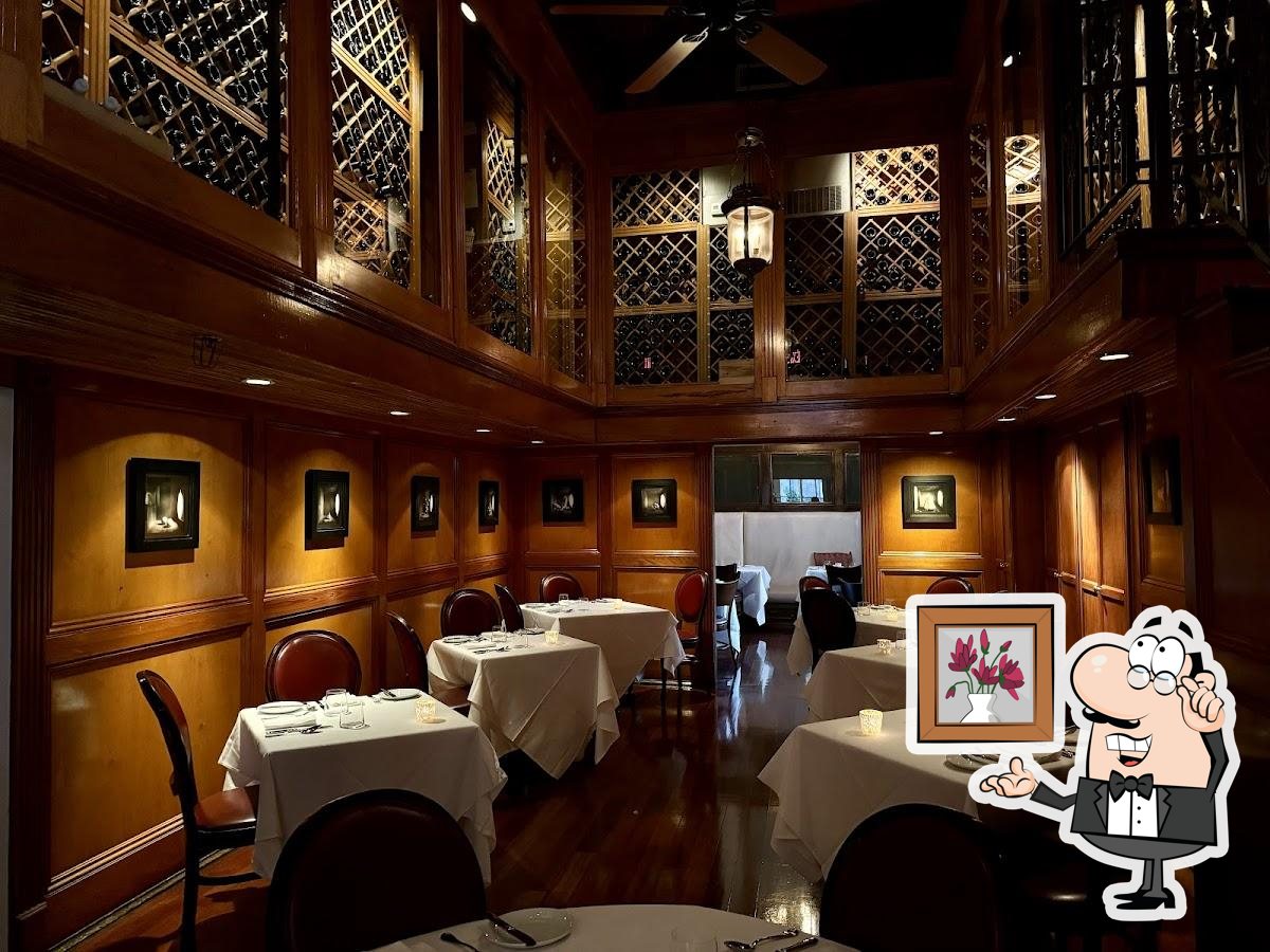 August, New Orleans - Restaurant menu, prices and reviews