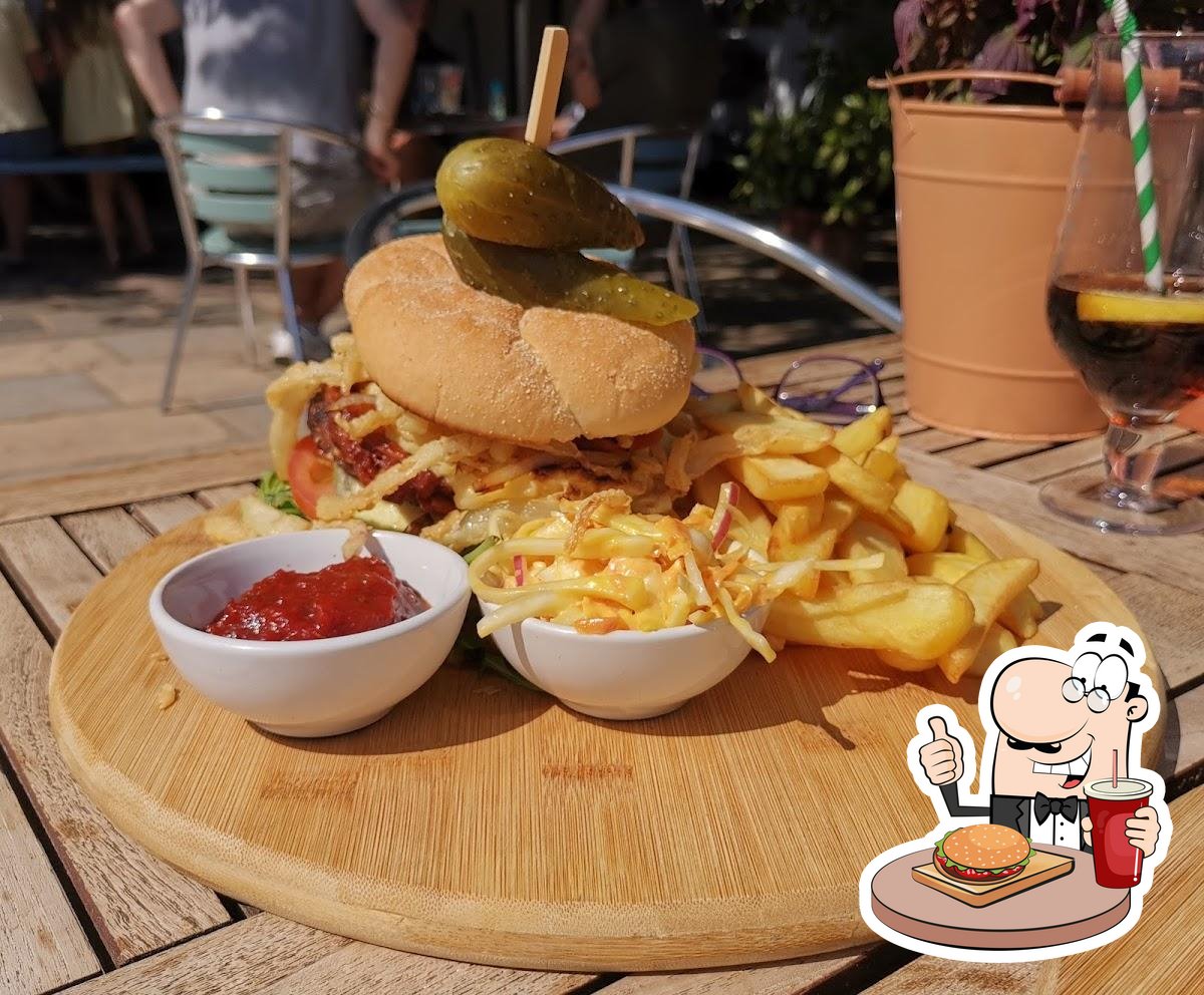 The Godstone Inn in Godstone - Restaurant menu and reviews