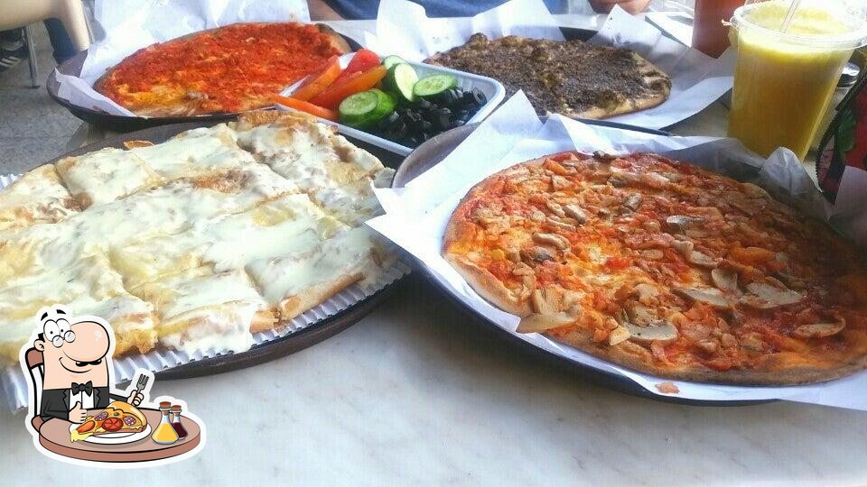 Al Mukhtar Bakery, Sharjah, G Floor - Restaurant menu and reviews