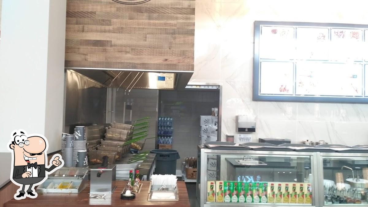 New York Fries, Food Court, Premium Outlets Mall, 1 Outlet Collection ...