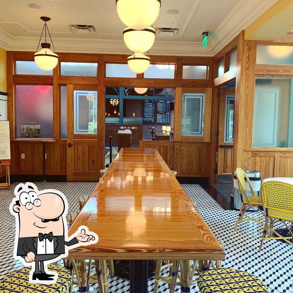 Best Buns Bakery & Burgers, Tysons - Restaurant menu, prices and reviews