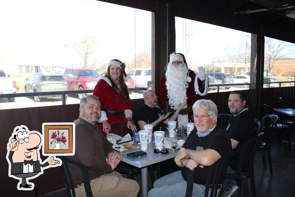 Bottlecap Alley Icehouse Grill in Grapevine - Restaurant menu and reviews