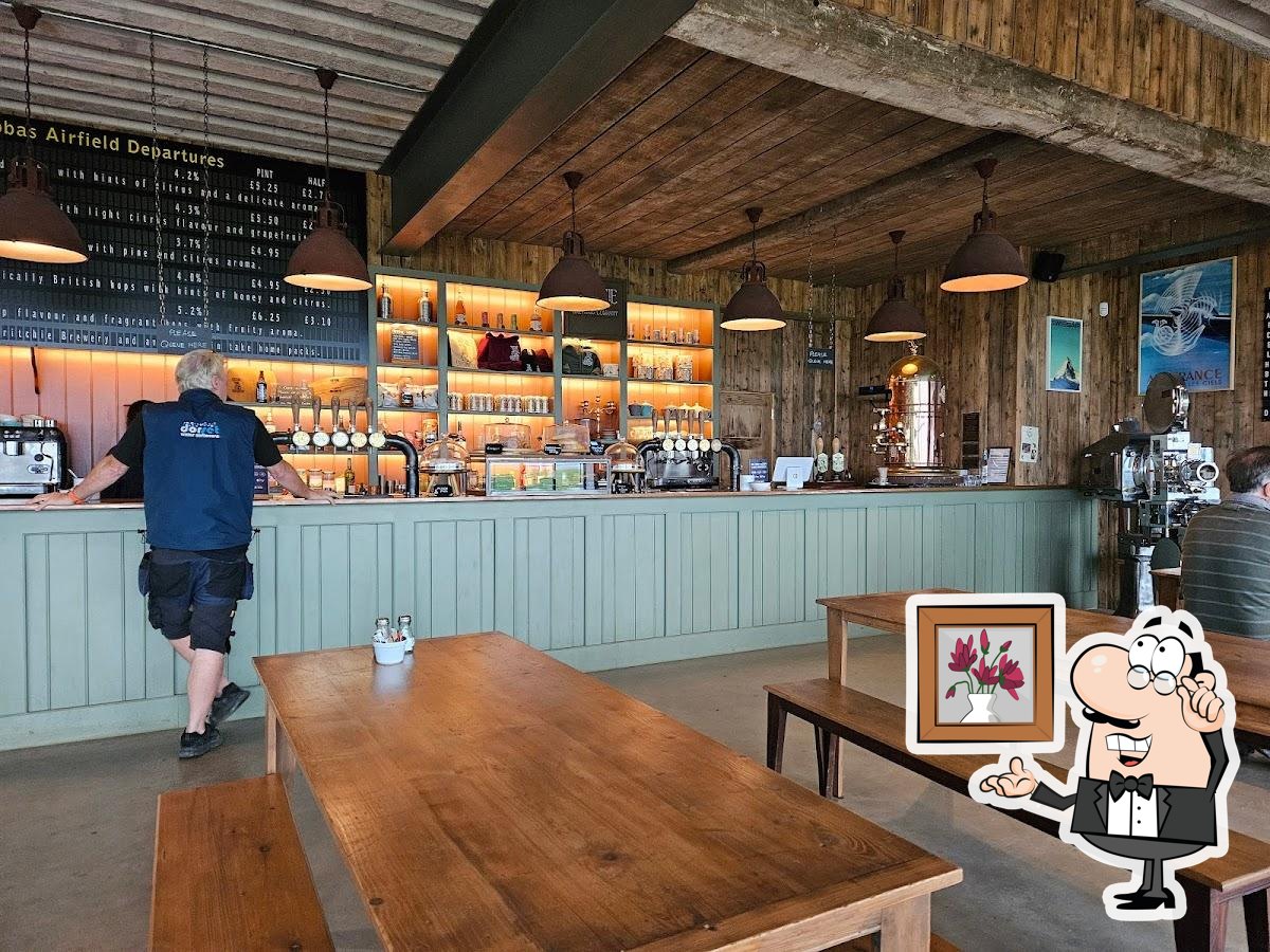 Compton Abbas Airfield, Ashmore - Restaurant menu, prices and reviews