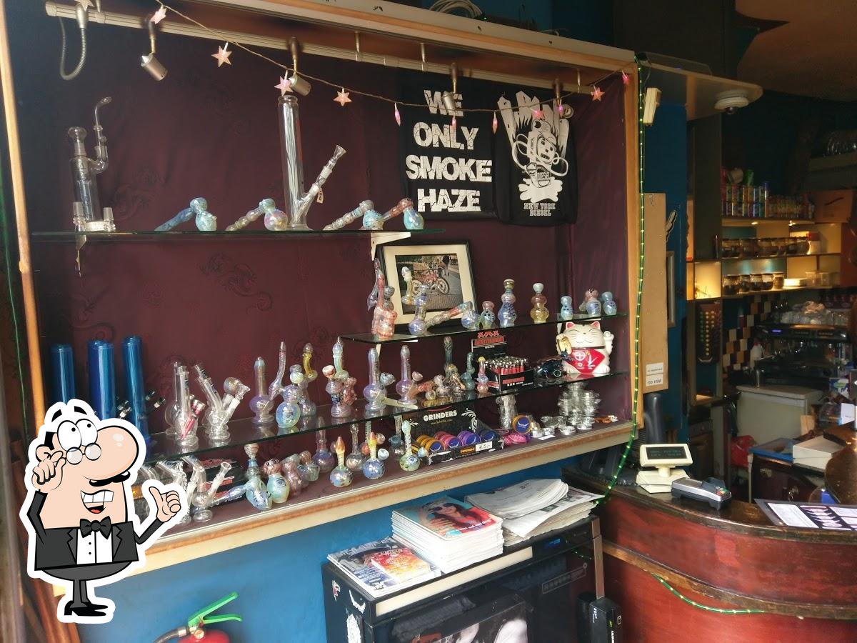 Coffeeshop Terps Army 2, Amsterdam - Restaurant reviews