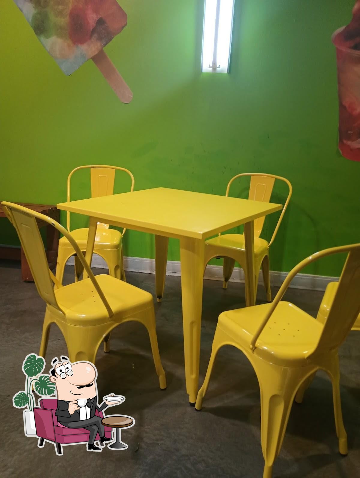 The Fat Donkey, Sarasota - Restaurant menu, prices and reviews