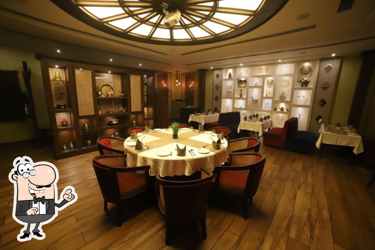 Kushabhau Thakre Hall, Bhopal - Restaurant reviews