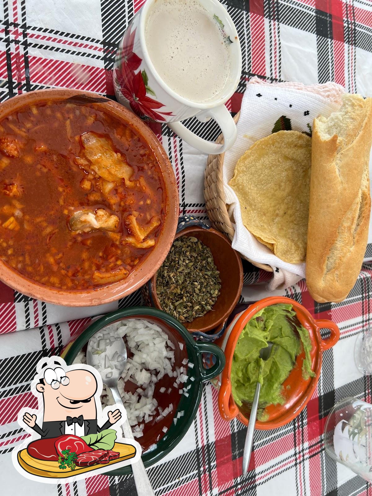 Menudo Elvira in Los Angeles - Restaurant reviews