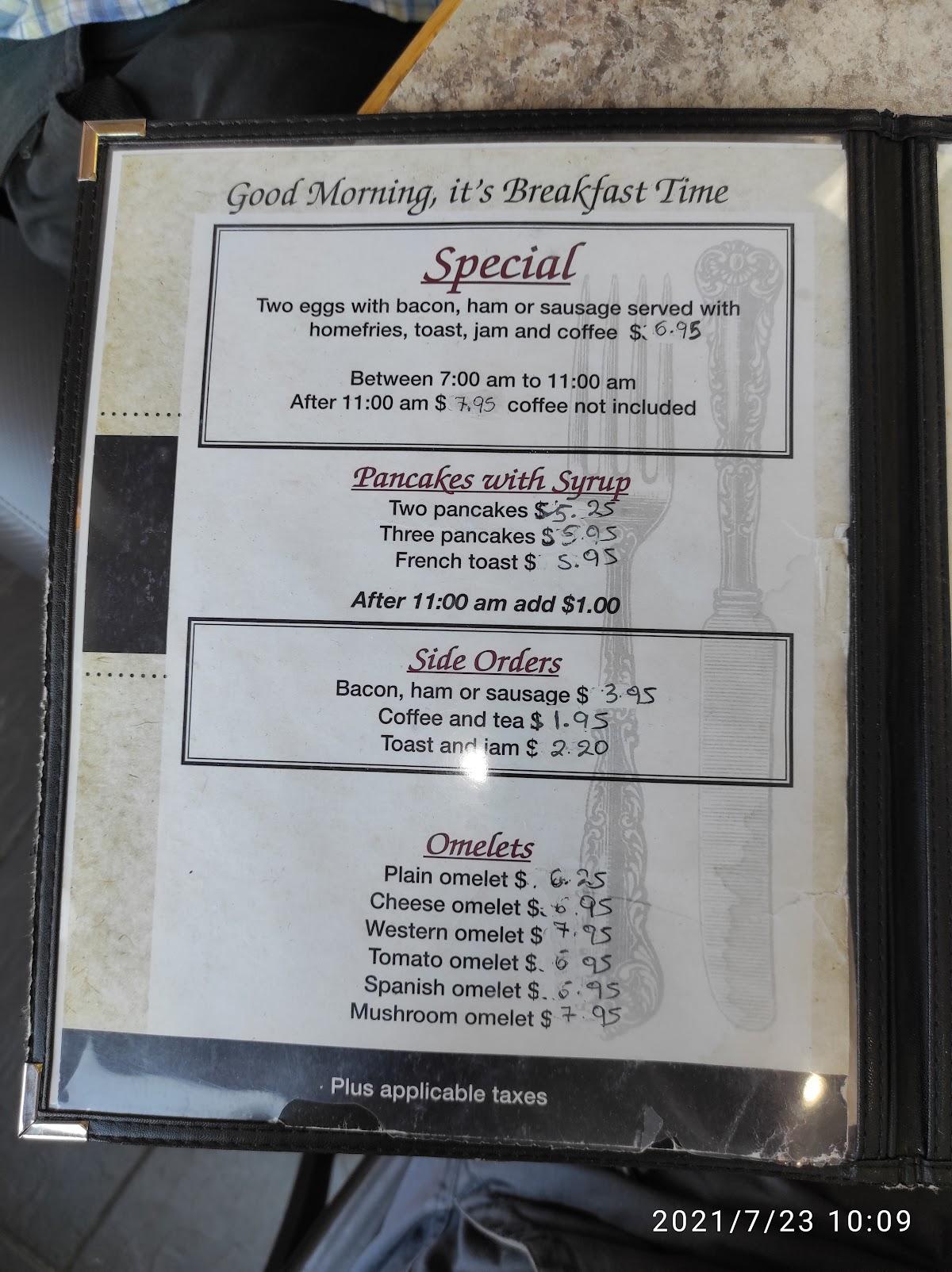 Menu at Queens Café Restaurant, Tillsonburg
