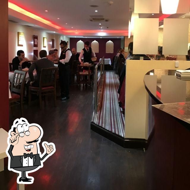 Royal Tandoori, 209 Godstone Rd in Whyteleafe - Restaurant menu and reviews
