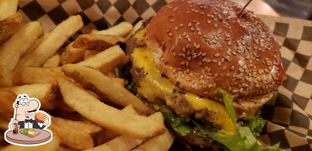 Bagger Dave's Burger Tavern - Cascade, 2817 Kraft Ave SE in Grand ...