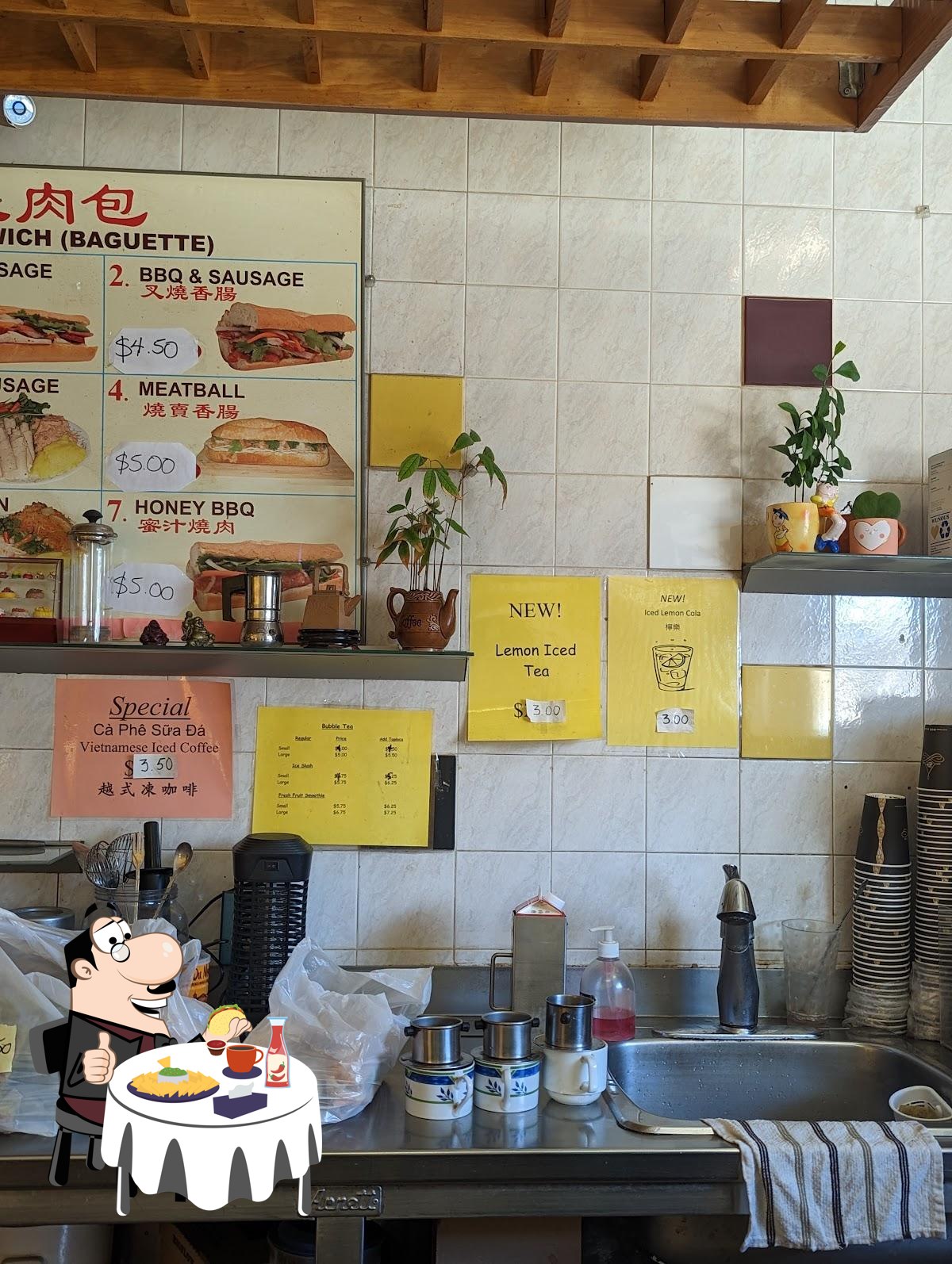 Tung Hing Bakery, Toronto - Restaurant menu, prices and reviews