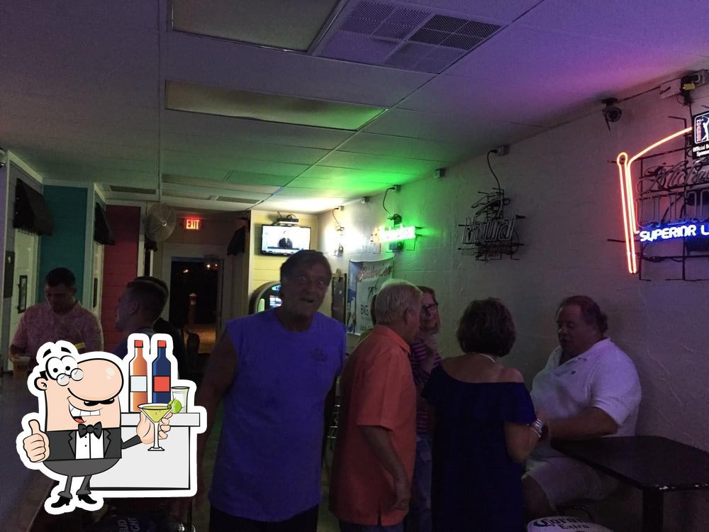 Tipsy Turtle Tavern in Atlantic Beach - Restaurant reviews
