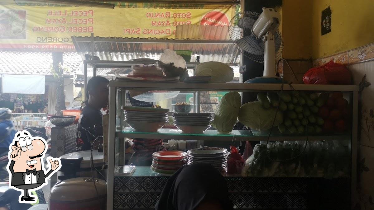 Restaurante Soto Ranjo & Pecel Lele /Ayam Miroso Bu Yani, South Jakarta ...