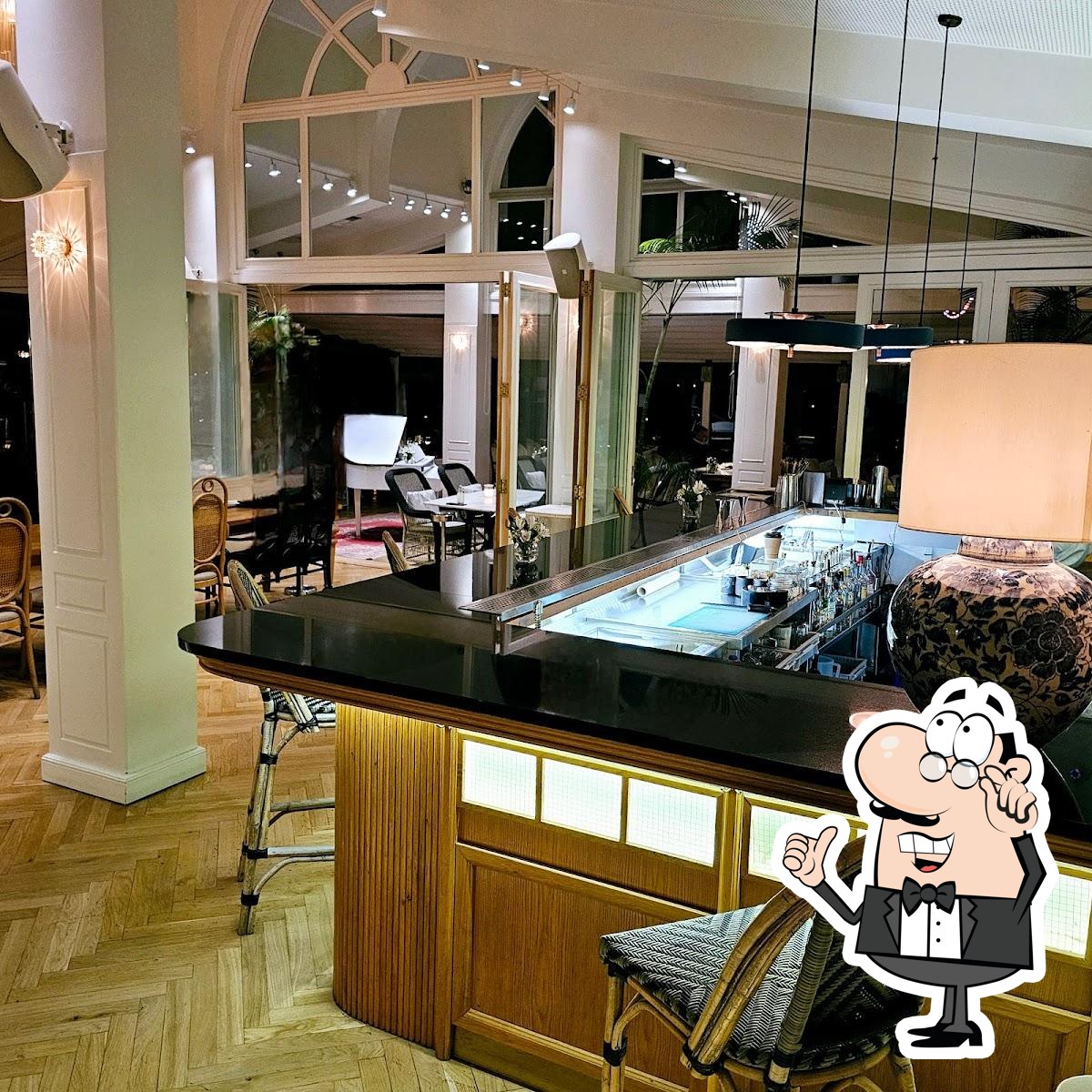 Ark, Glyfada - Restaurant menu, prices and reviews